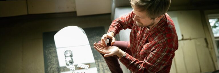 Dasatinib: Uses, Dosage, and Side Effects Explained - The Kingsley Clinic